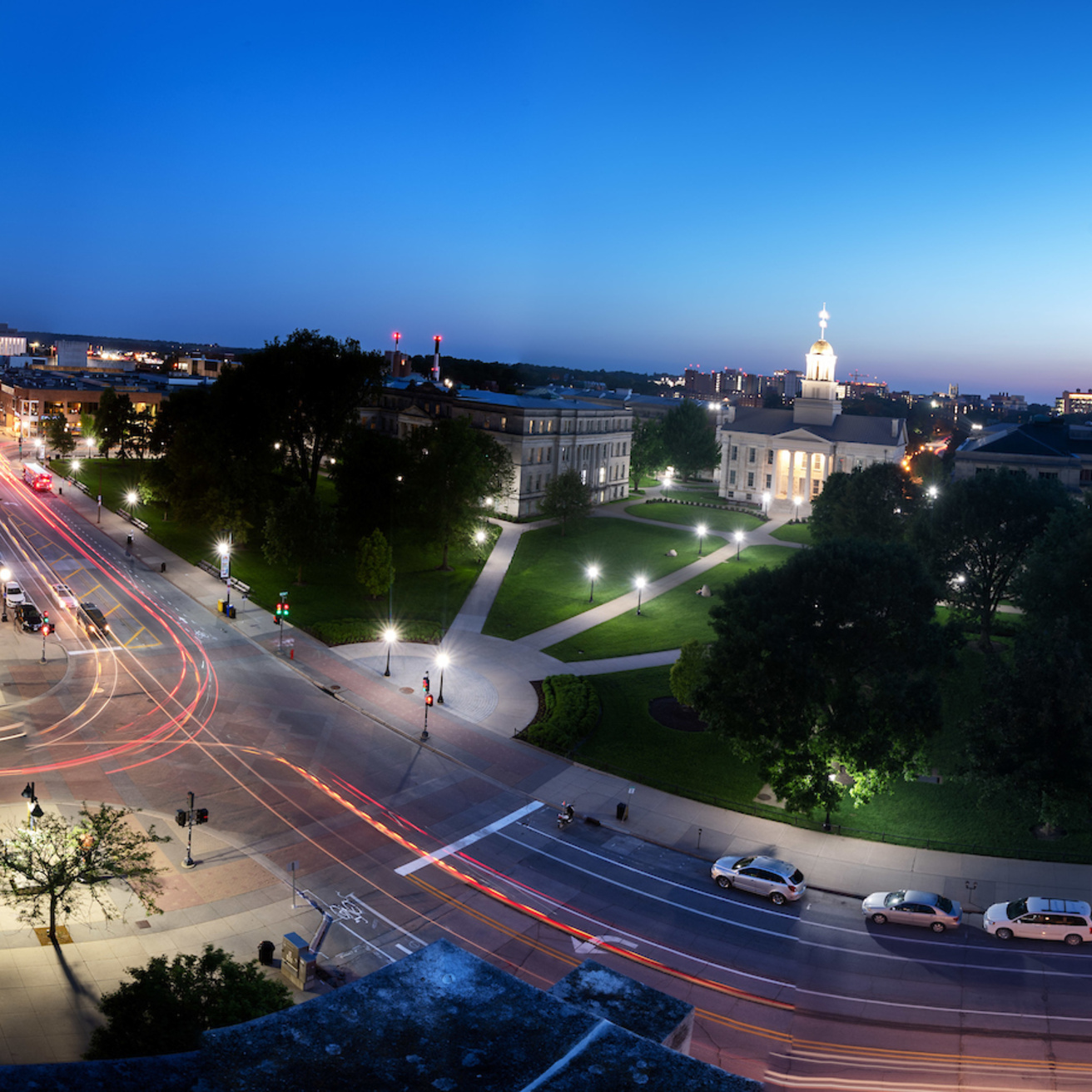 First-Year Visit Options | Admissions - The University of Iowa