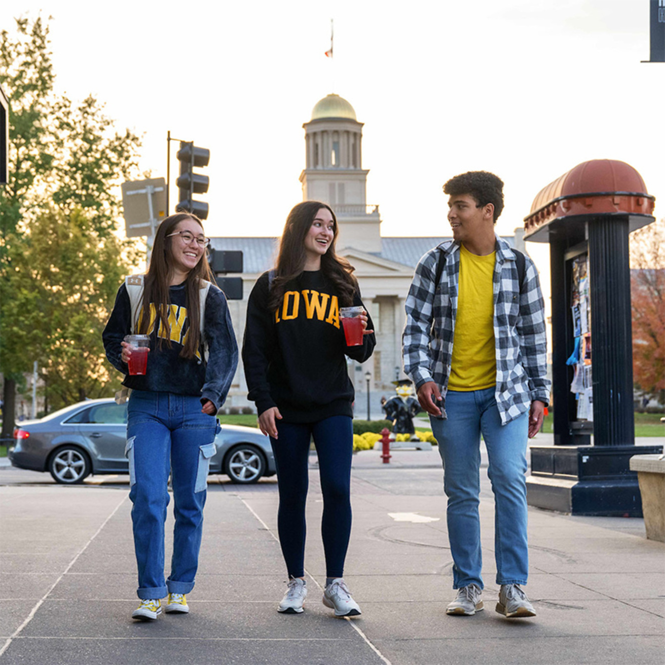 First-Year Visit Options | Admissions - The University of Iowa