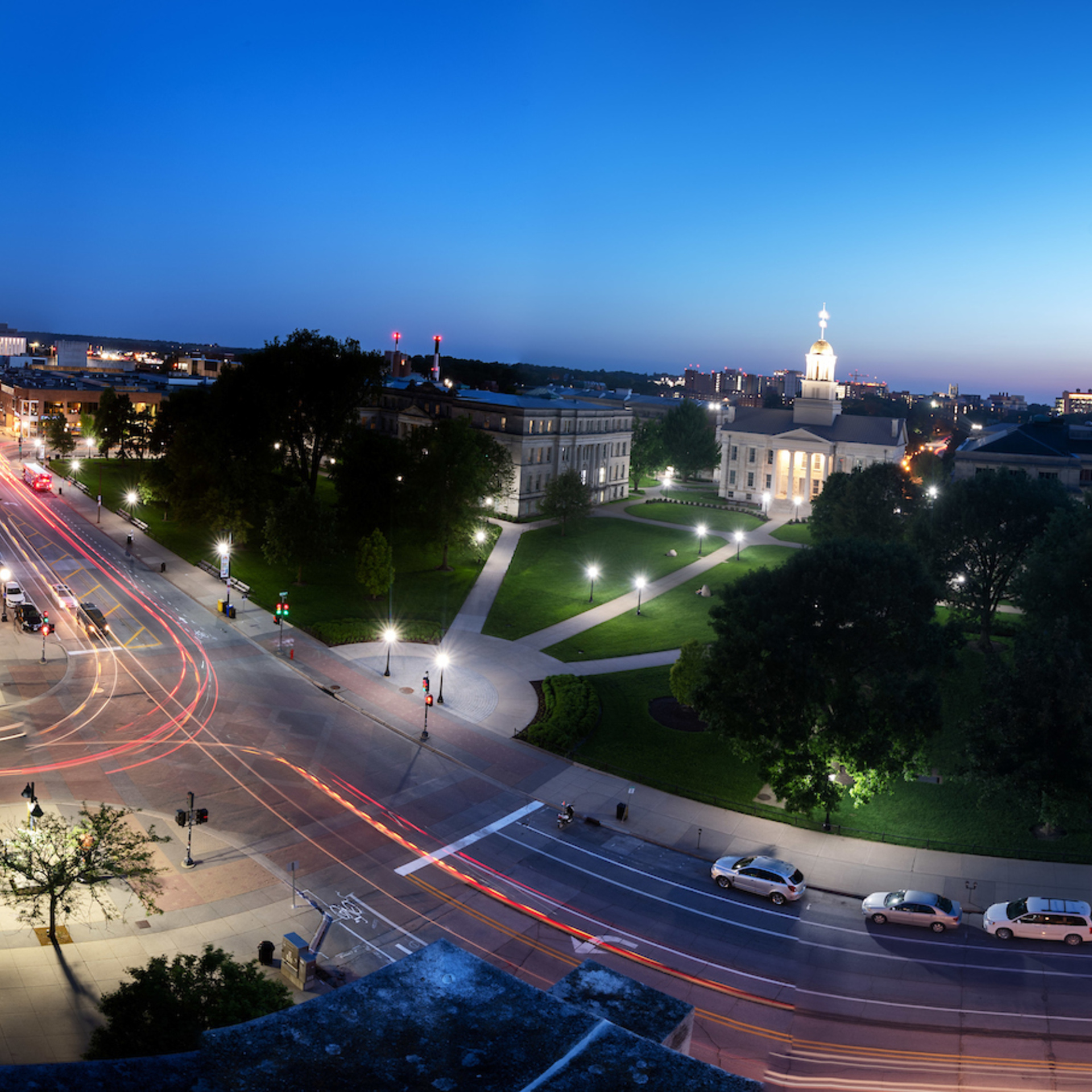 First-Year Visit Options | Admissions - The University of Iowa