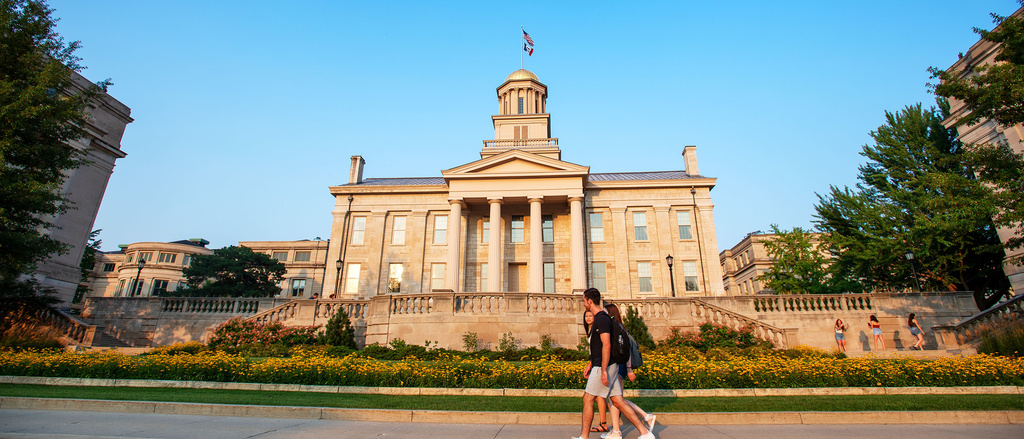 Bienvenido a la Universidad de Iowa | Admissions - The University of Iowa