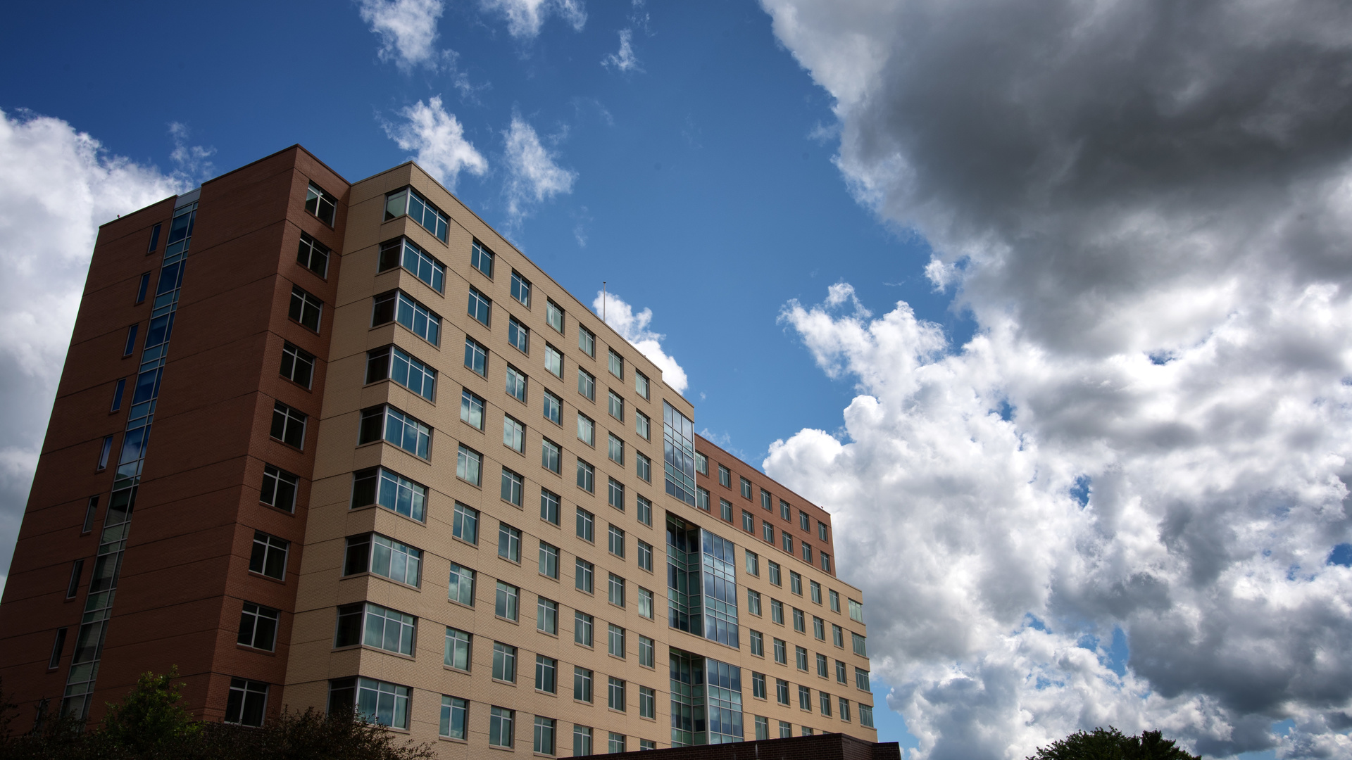 Housing Options | Admissions - The University of Iowa